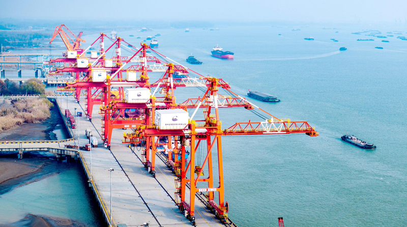 Jiangsu Provincial People‘s Government News Center Port busy at ...